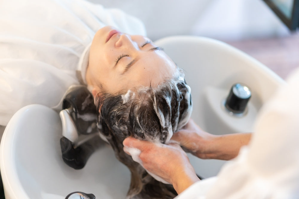 Perawatan Salon Rambut di Rumah dengan Kelaya Hair Treatment